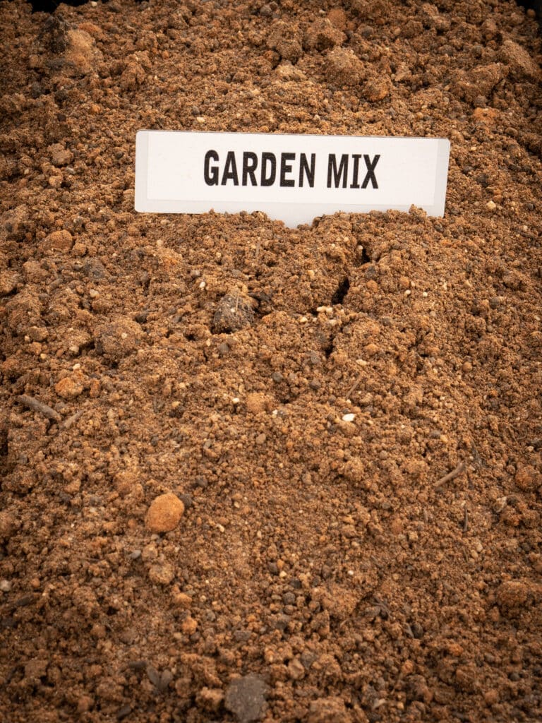 Garden Mix - Robbo's Landscape Supplies Wagga