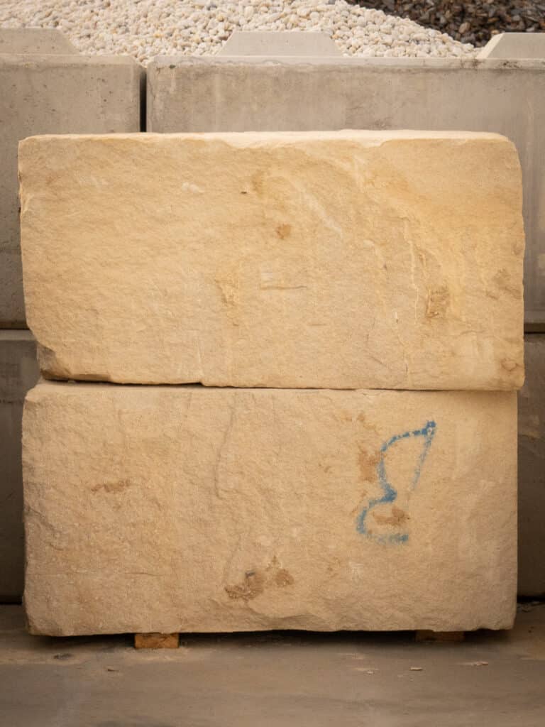 Sandstone Retainer Blocks - Robbo's Landscape Supplies Wagga